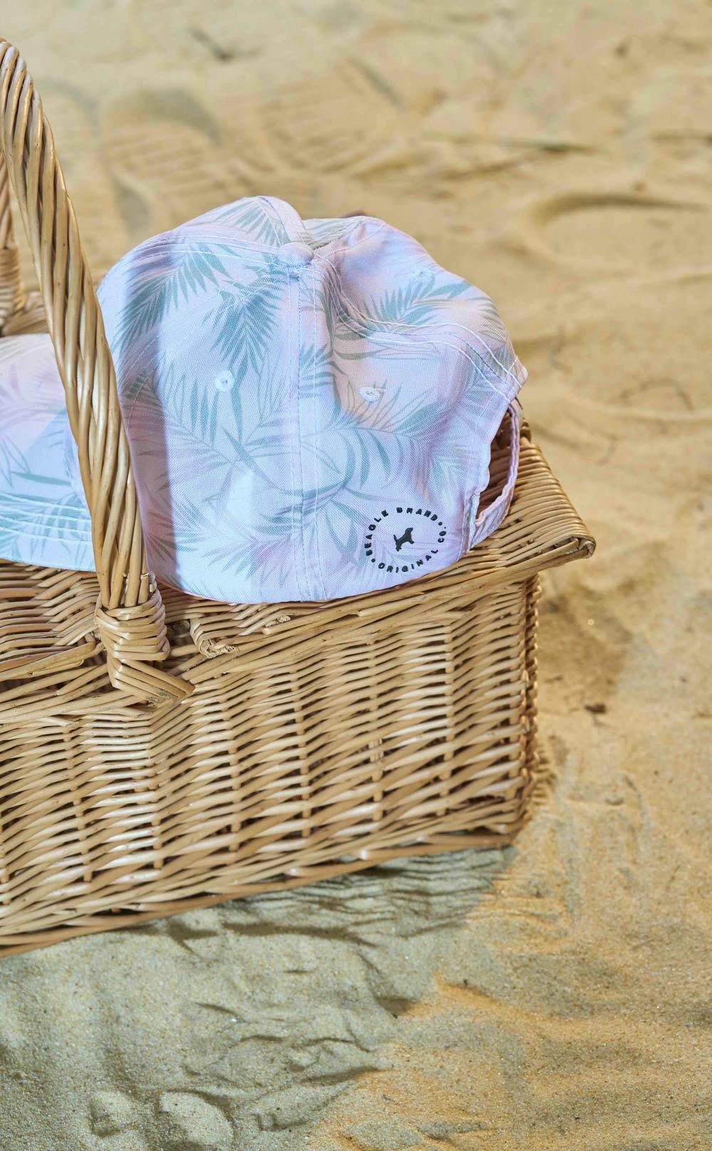 BONE ESTAMPADO FEMININO